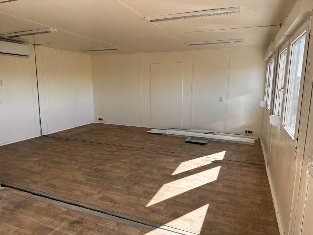 KONTENER BIUROWY TRIO ZESTAW OBIEKT 45m2 Z KLIMATYZACJĄ ...