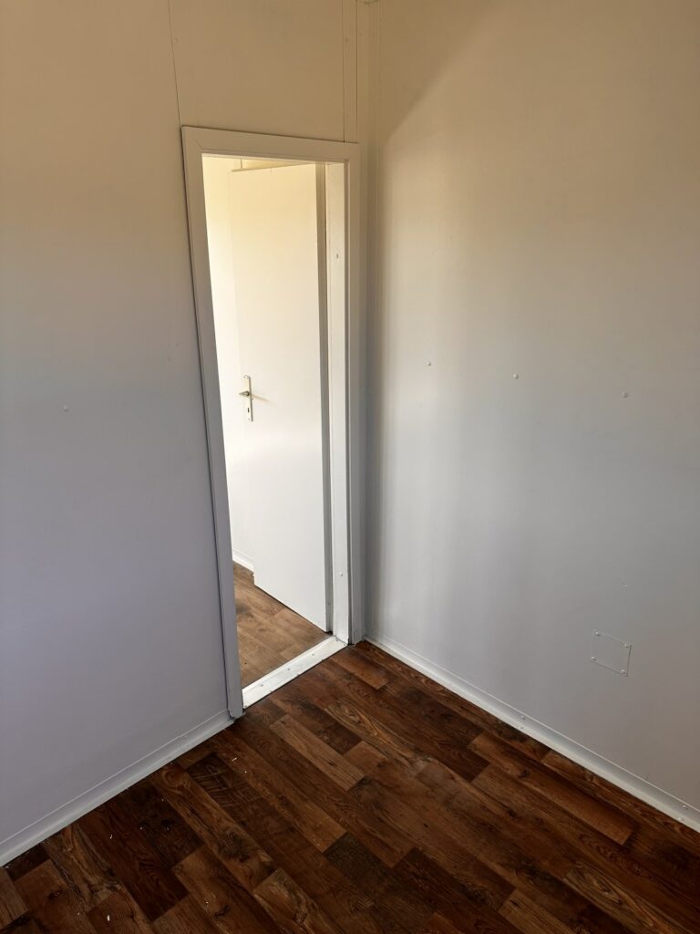 KONTENER BIUROWY TRIO ZESTAW OBIEKT 45m2 Z KLIMATYZACJĄ ...